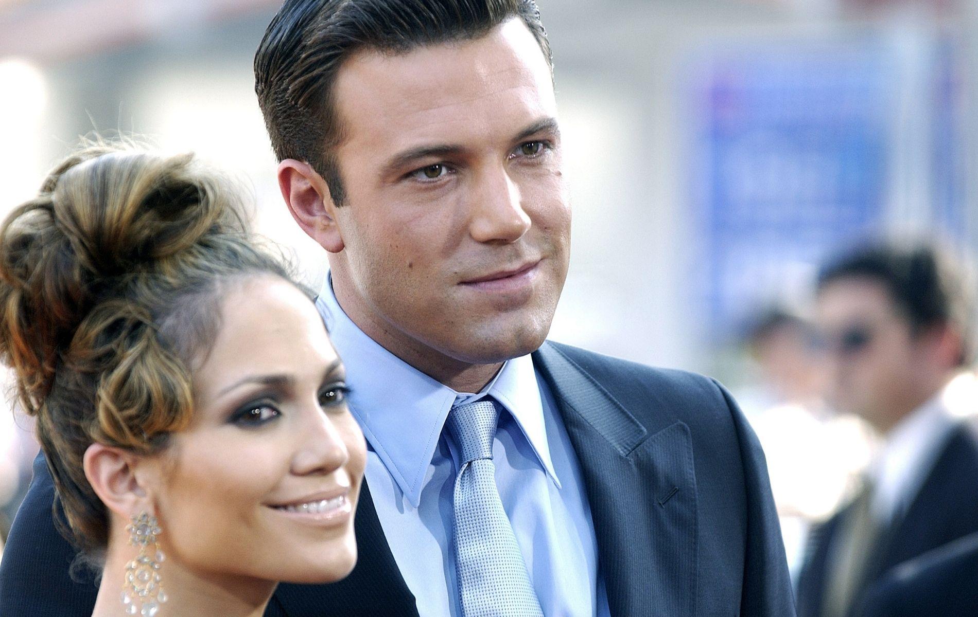 Jennifer Lopez et Ben Affleck déjà fiancés ? Cet indice sème le doute