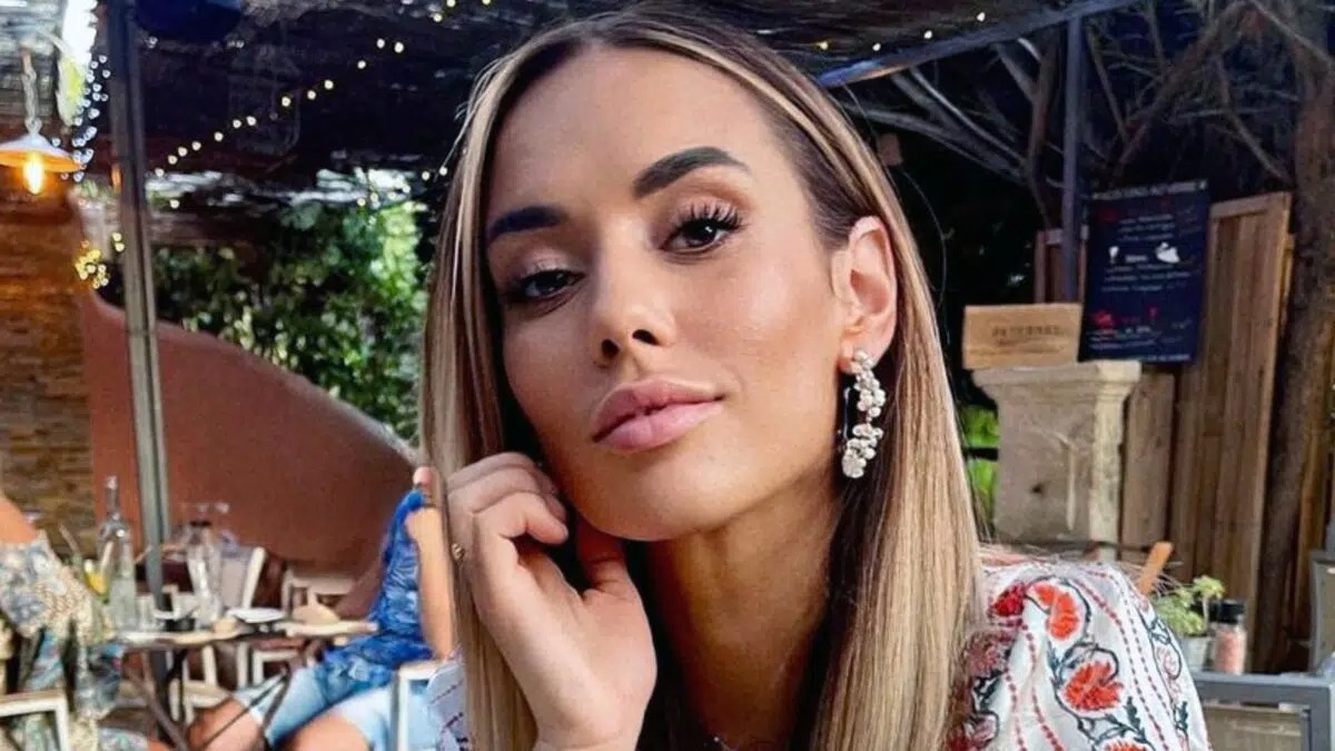 Hilona Gos enceinte, sa grossesse ne se déroule pas comme prévu : "J ...